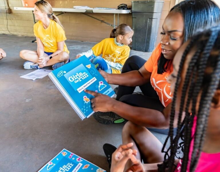 Compliment Corner: How to Accept Compliments with Confidence | Blog | GOTR